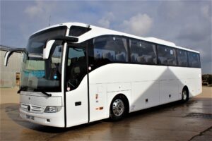 Gatwick Airport Minibus & Coach Hire With Driver, 8 to 55 Seater