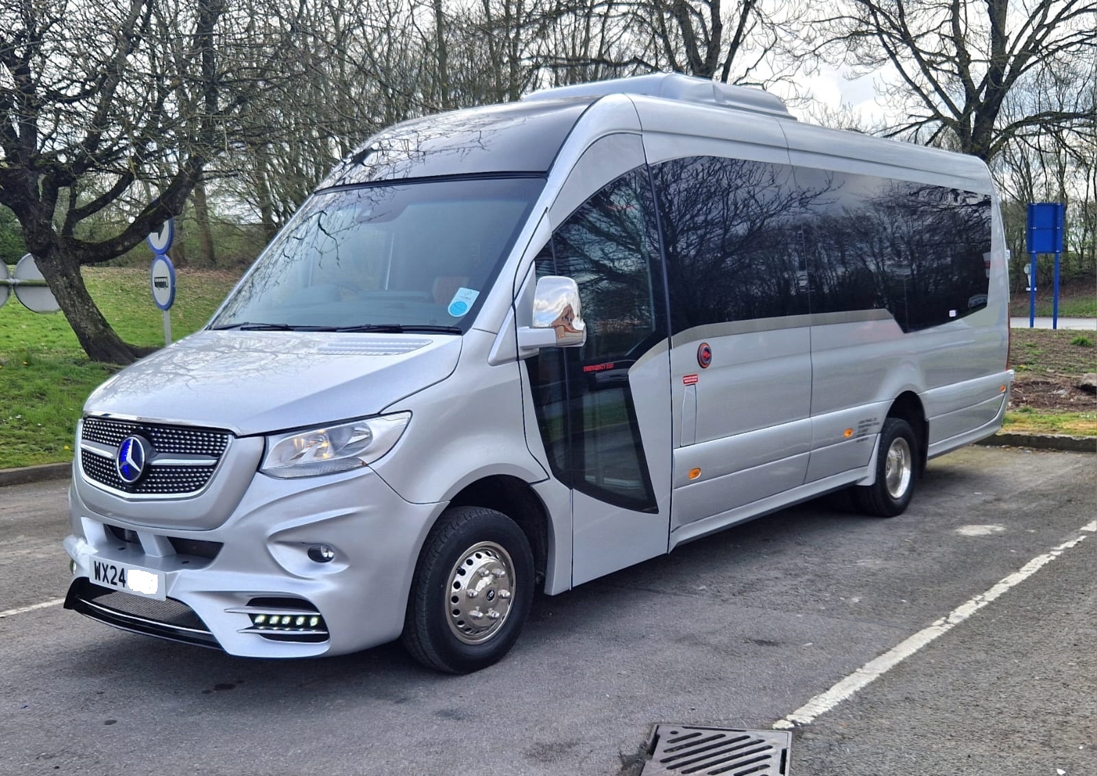 Minibus Hire East London With Driver At Cheap prices