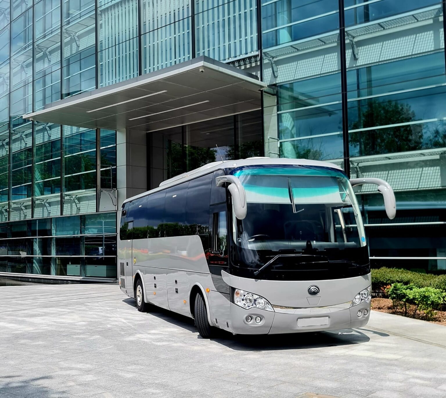 Coach Hire Milton Keynes With Driver 8 to 55 Seater